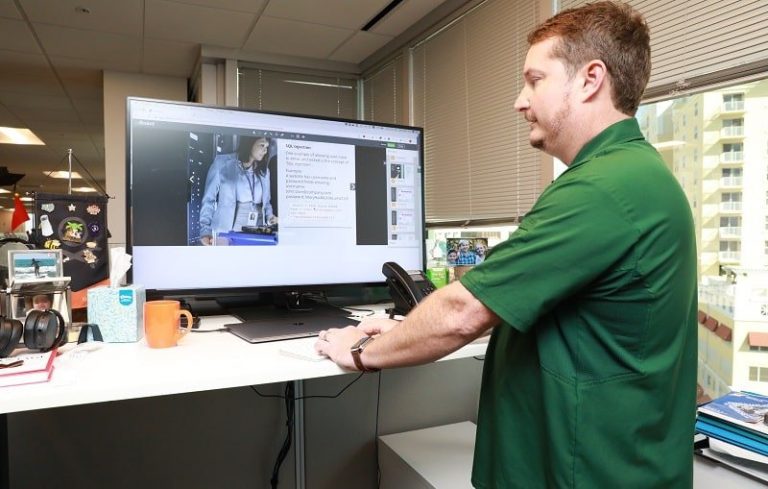 Creating high quality eLearning courses with zipBoard | In conversation with John Just